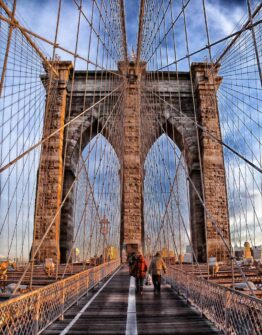 Amazing Guide to Walking the Brooklyn Bridge like a Local