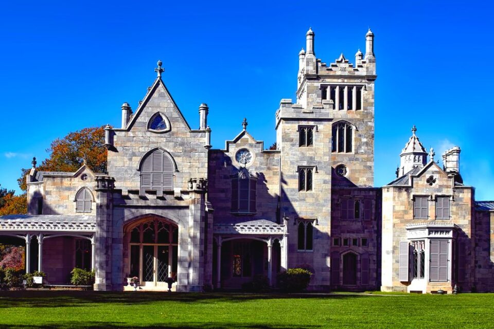 23 Best Castles in New York State: Amazing Local's Guide