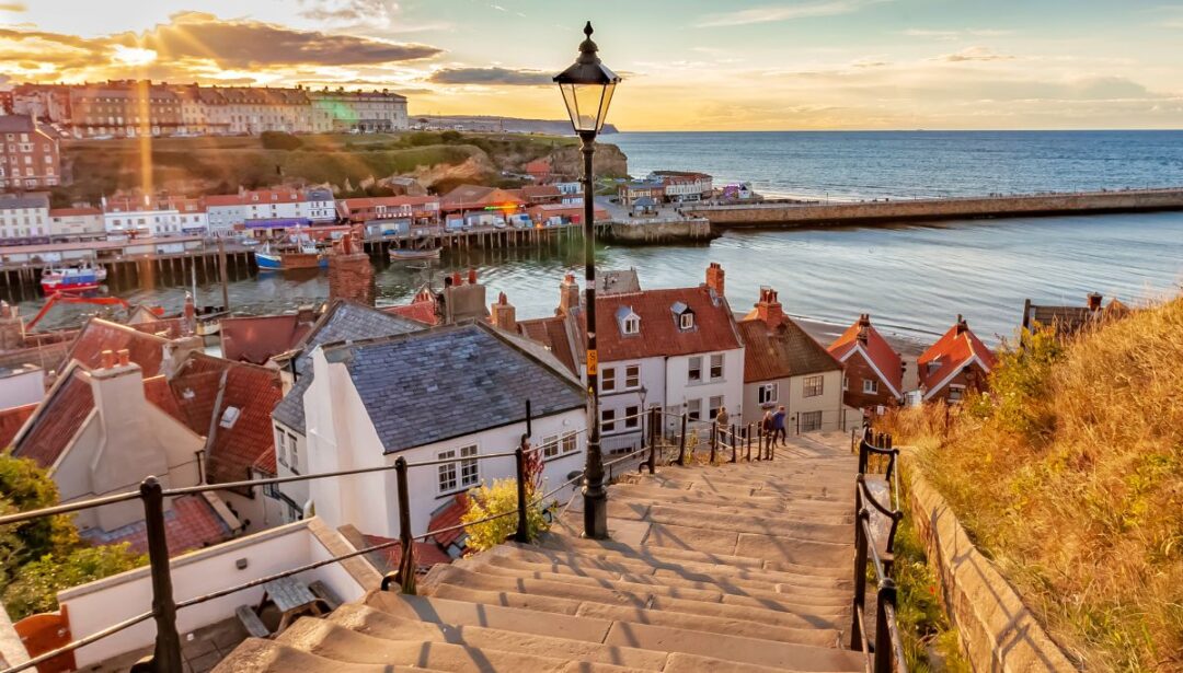 17 Most Beautiful Cities in England + Amazing Secret Tips